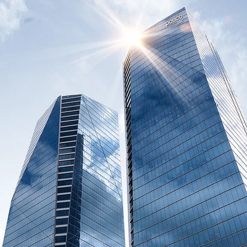 AI 스마트홈 서비스를 제공하는 포스코건설 | 고객사례 - dk techin